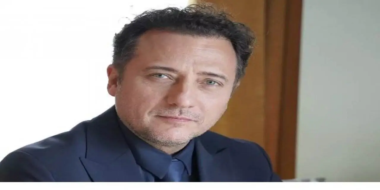 Yiğit Özşener Kimdir? Şahane Hayatım Onur Kimdir? Yiğit Özşener Nereli ... Yiğit Özşener Kimdir? Şahane Hayatım Onur Kimdir? Yiğit Özşener Nereli ...